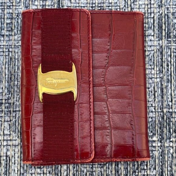 Salvatore Ferragamo | Bags | Salvatore Ferragamo Card Holder Embossed ...